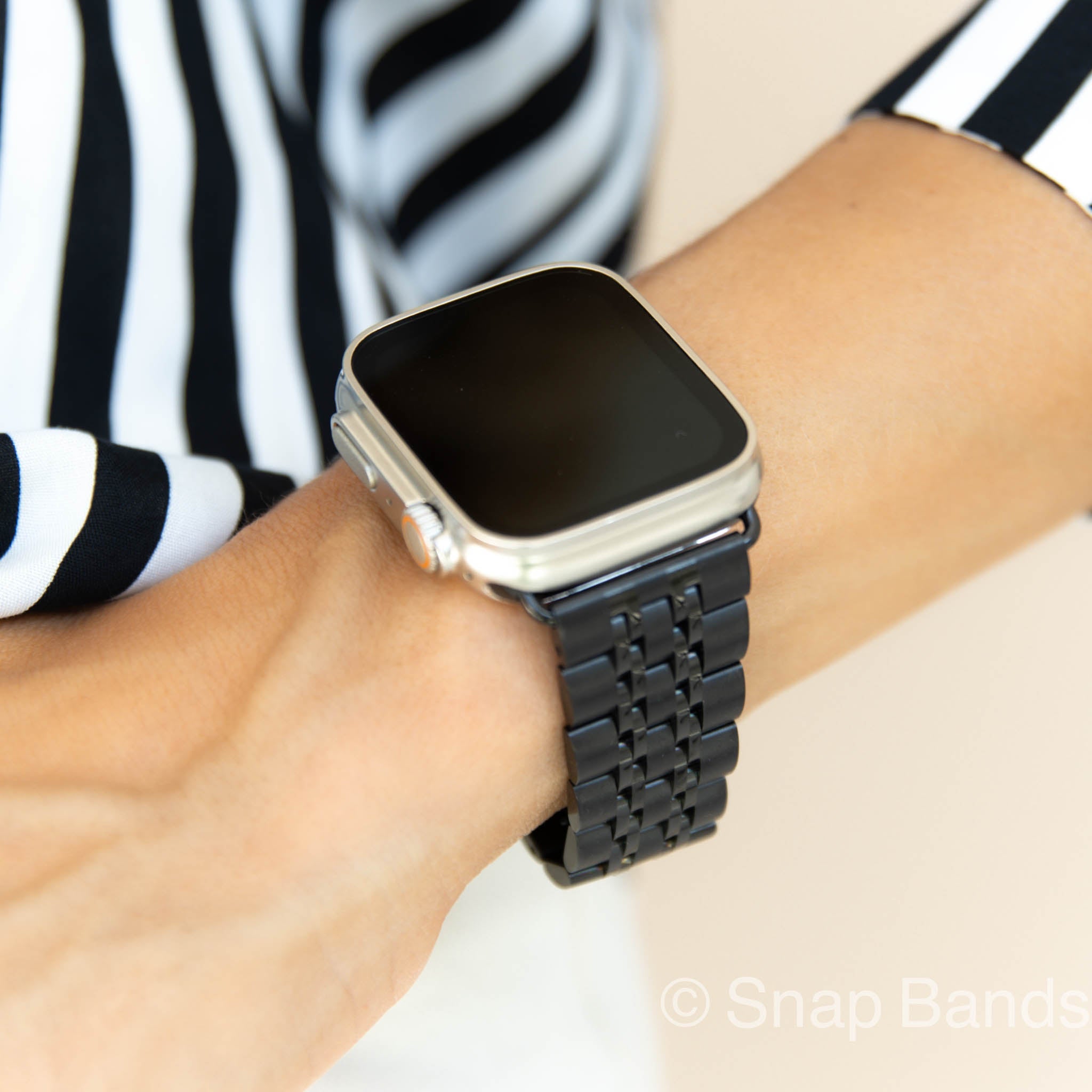 Ramiro Stainless Steel Metal Band – Snap Bands