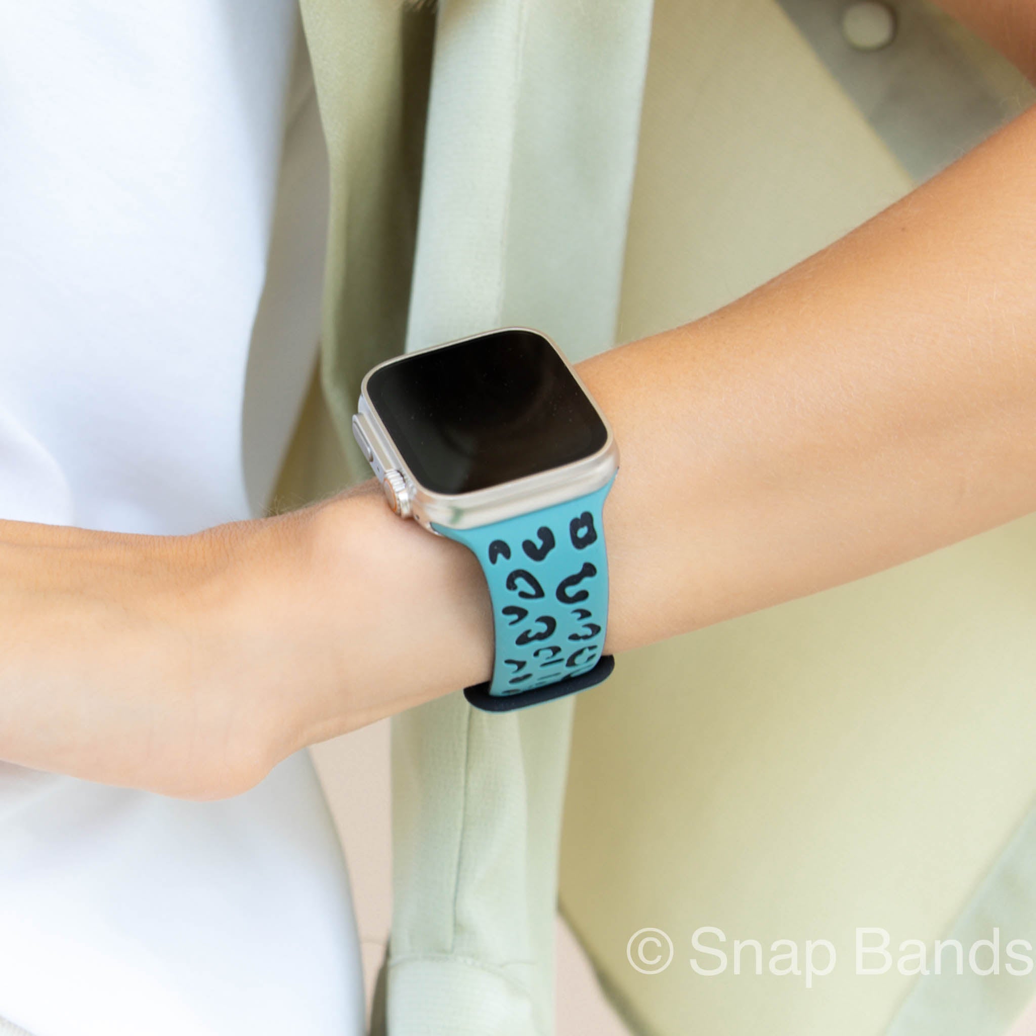 Safari Engraved Silicone Band for Apple Watch – Snap Bands